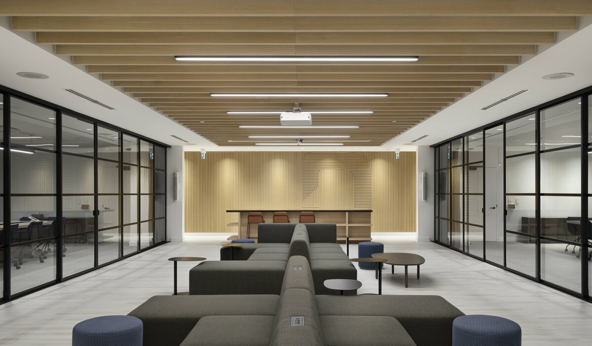 Dialog - Maxxit Group