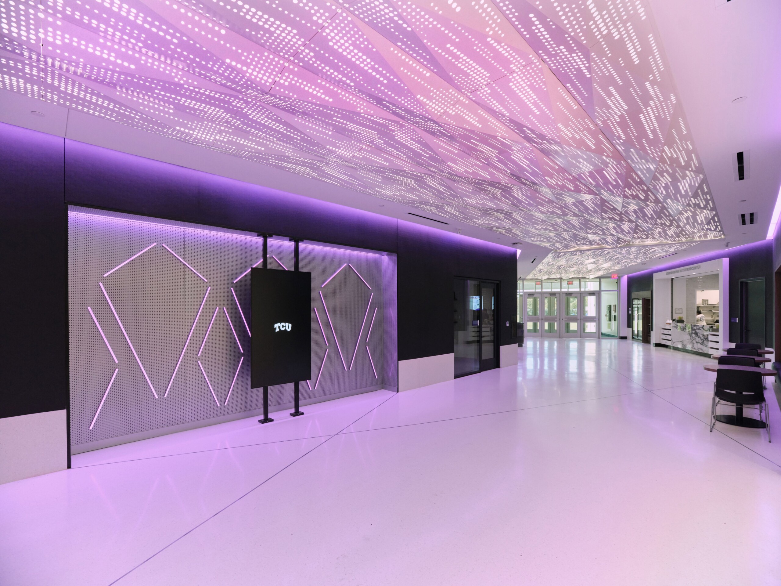 PANEL:Form Dimensional Ceiling Panels - Maxxit Group